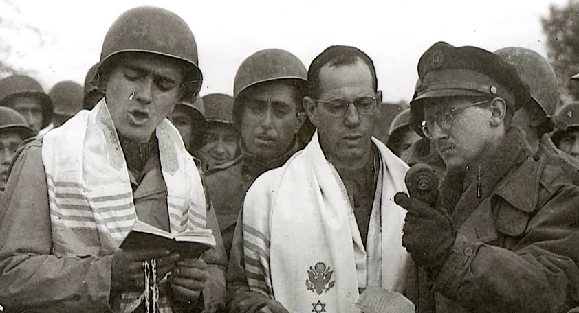 Confronting Hate 1937–1952: A Jewish Prayer Service in Nazi Germany ...