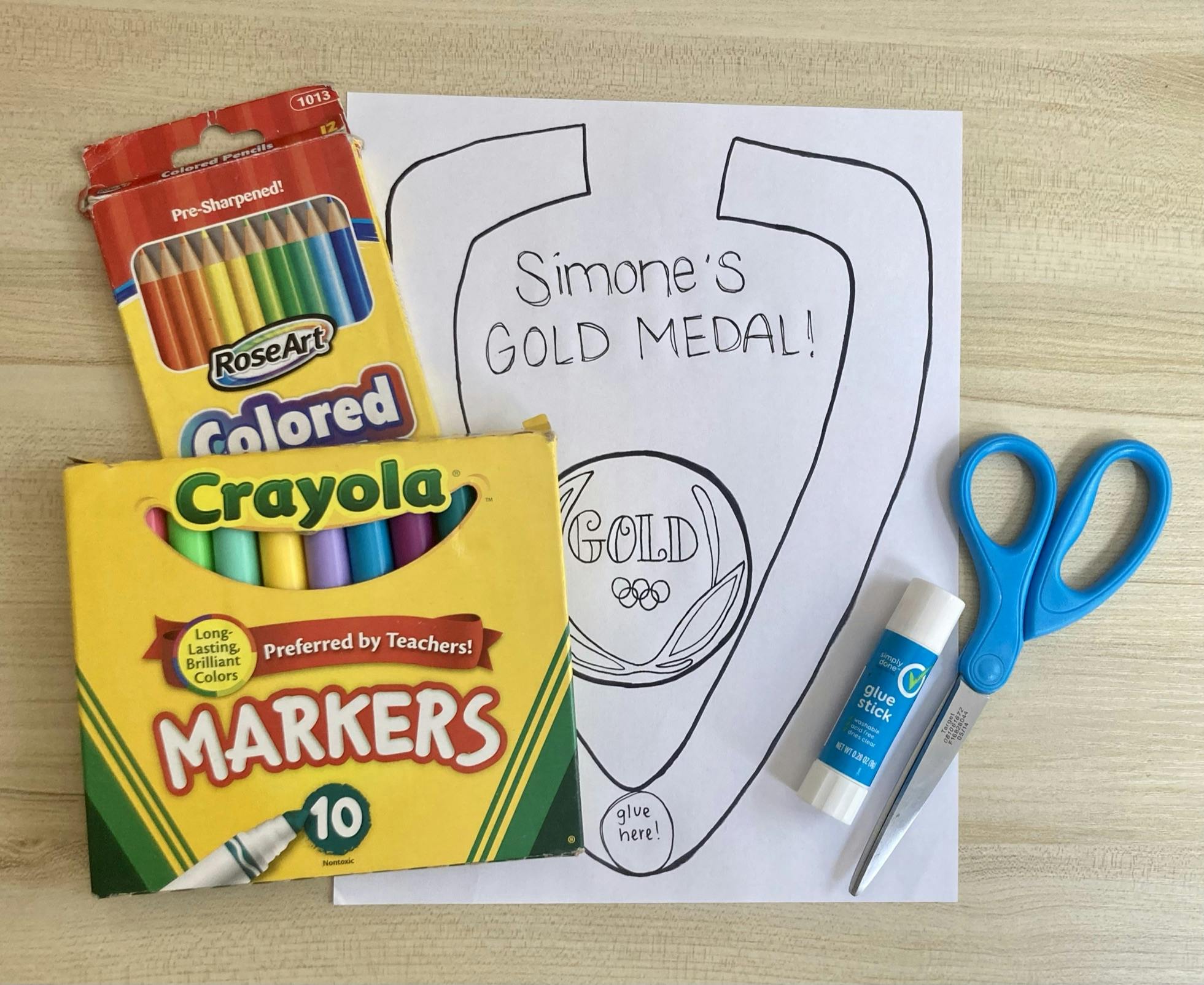 Little New-Yorkers @ Home: Make a Gold Medal | The New York Historical